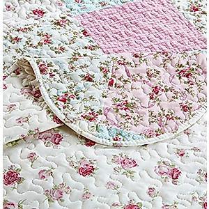 Brilliant Sunshine Pink and Green Rose Patchwork, 2-Piece Quilt Set with 1 Sham, Reversible Bedspread, Soft Lightweight Coverlet, All-Season, Twin, Pink Green