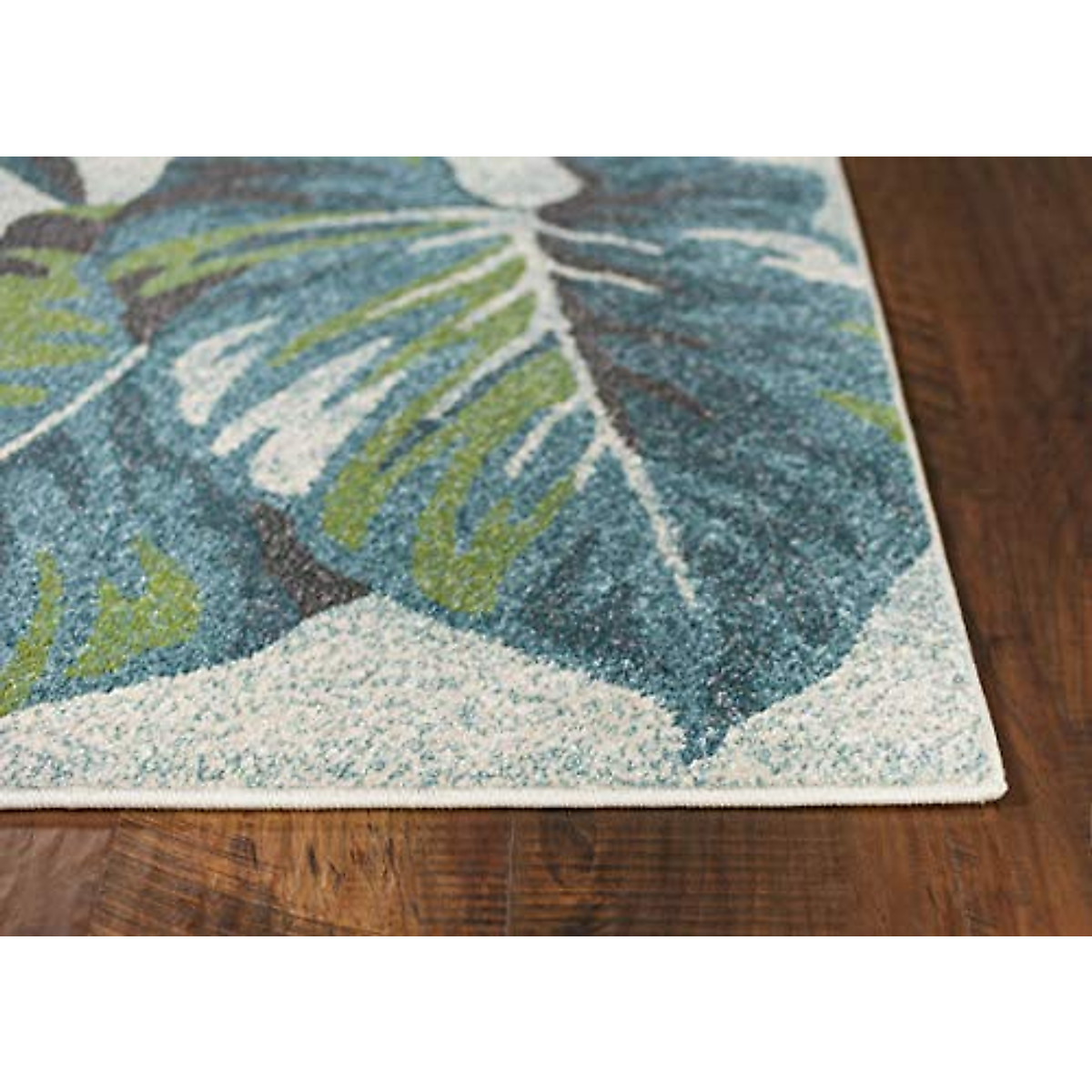 NEW HOME Tropical Palm Leaves 5'3 x 7'7 Area Rug in Teal/Green