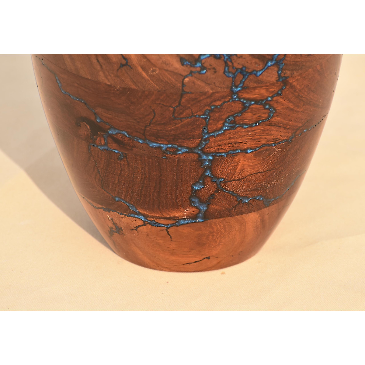 Rosewood Decorative urn Funeral Urn Pet Loss urn Memorial urn Wooden urn Box Lichtenberg Figure Resin urn for Ashes Cremation urn Urn for Human Ashes (Large up to 200 lb)