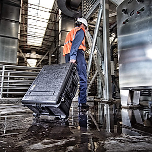 Pelican 1610 Case No Foam (Black)