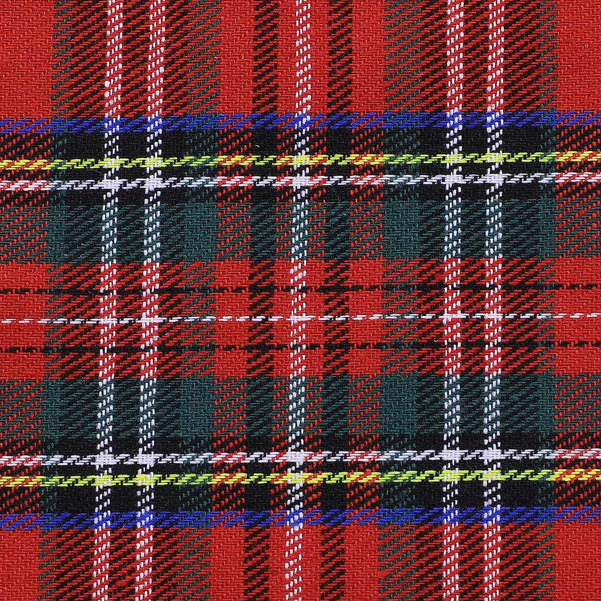 2 Pcs Christmas Buffalo Plaid Fabric Buffalo Checked Cloth Yarn-Dyed Red Black Tartan Gingham Craft Fabric for Sewing DIY Xmas Festival Decorations (28 x 36 Inch)