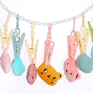 2 Pieces Plastic Toy Chain Organizer Animal Storage Chain with 40 Pieces Plastic Clips, 2 Pieces Ceiling Hook for Hanging Plush Toys Hats Socks and Cards