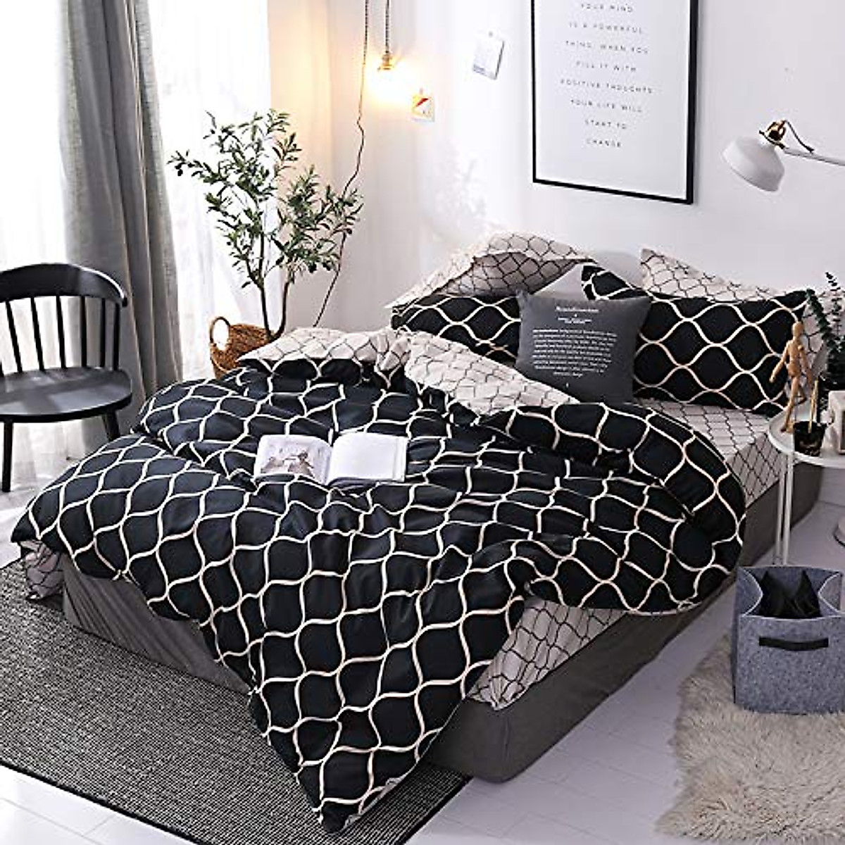 NTjinli Duvet Cover Queen Size-Dark Green Fish Scale Queen Duvet Cover Set,100% Washed Microfiber Queen Comforter Set,1 Duvet Cover 90x90 Inches with Zipper Closure and 2 Pillow Shams… (Black, Queen)