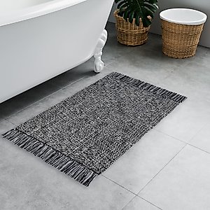 donttwa Modern Bathroom Rug, Washable Black Small Area Rug, 2x3 Front Door Mat Lightweight Woven Cotton Rug with Tassels, Farmhouse Throw Rugs Low Pile Carpet for Entry Laundry,Black&White