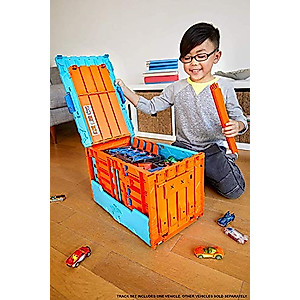 Hot Wheels Race Crate with 3 Stunts in 1 Set Portable Storage Ages 6 to 10