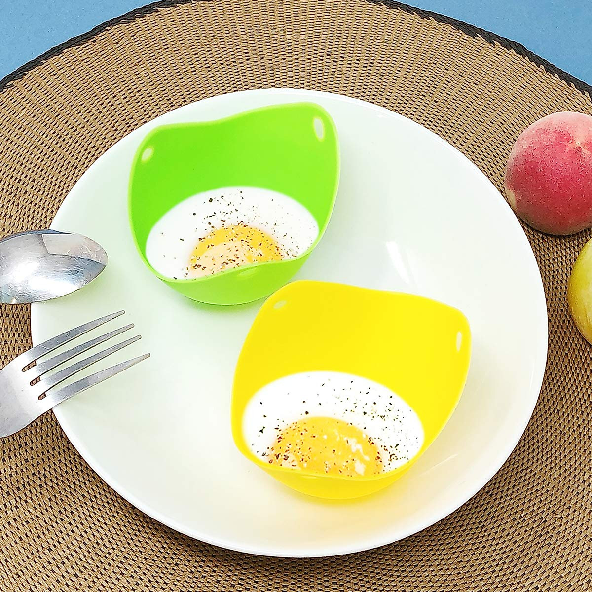 allydrew Silicone Non-stick Egg Poachers, Poached Egg Cups for Steaming Microwaving Boiling (Set of 4)