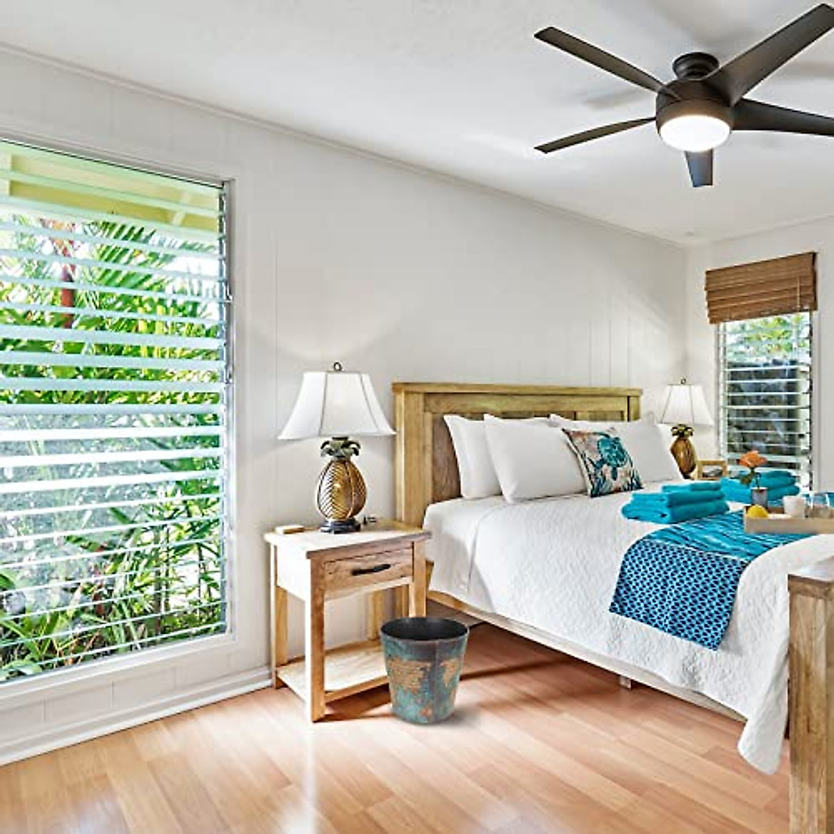 Vintage Trash Buckets Trash Can European Style Retro Waste Paper Basket Garbage Can Garbage Bin Container Waste Organizer Makeup Brush Holder for Home Bathroom Office Bedroom Wastebin