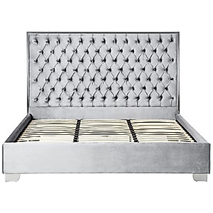 Meridian Furniture Lexi Collection Modern | Contemporary Velvet Upholstered Bed with Deep Tufting, Polished Chrome Stainless Steel Frame and Legs, King, Grey