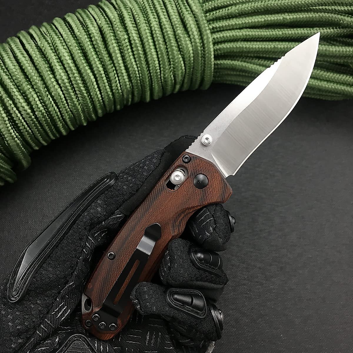 Manual Open North Fork 15031-2 Knife, Axis Lock Knife with 2.8 Inch D2 Steel Blade, Wood Handle, EDC Folding Pocket Knife with Thumb Stud, Belt Clip