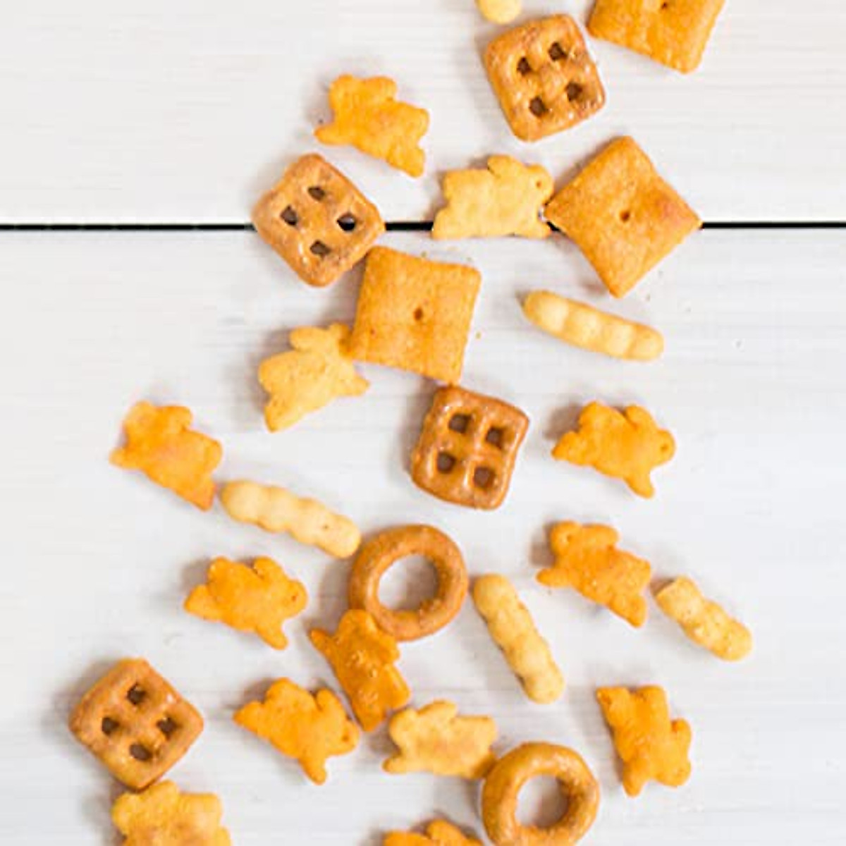 Annie's Organic Cheddar Snack Mix With Assorted Crackers and Pretzels, 9 oz.