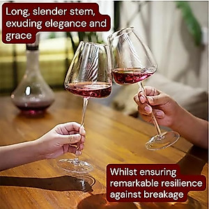 Sommelier´s Touch Elegant Crystal Wine Glass Set of 2. 20 oz, Artisan Crafted, Thin Rim, Long Stem - Versatile for Red, White, and Specialty Wines - Wine Lovers Gift.