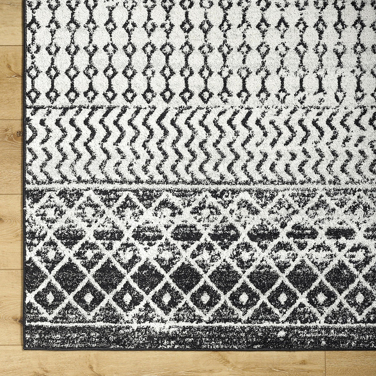 Livabliss Chester Boho Moroccan Area Rug,9' x 12'6",Black