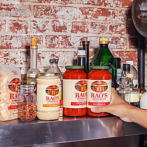 Rao's Homemade Penne Pasta, 16oz, Traditionally Crafted, Premium Quality, From Durum Semolina Flour, Traditional Bronze Die Cut, Imported from Italy