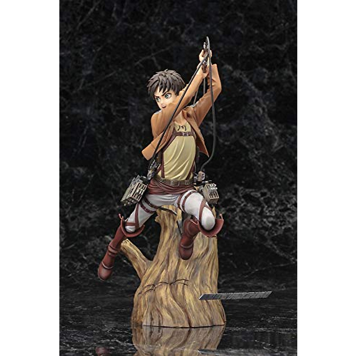 Kotobukiya Attack On Titan: Eren Yeager (Renewal Package Variant) ArtFX J Statue, Multicolor