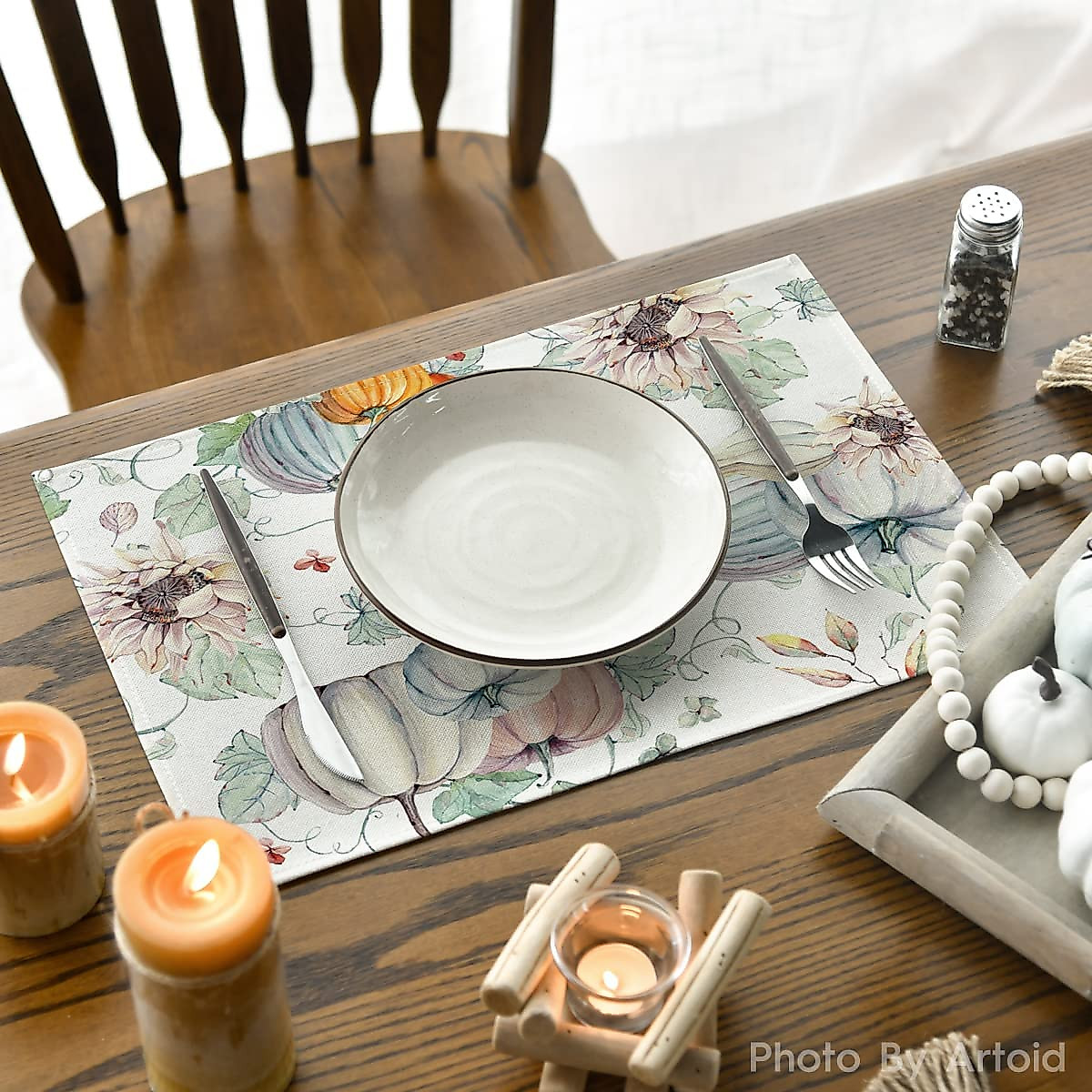 Artoid Mode Pumpkins Leaves Floral Fall Placemats Set of 4, 12x18 Inch Seasonal Autumn Thanksgiving Table Mats for Party Kitchen Dining Decoration