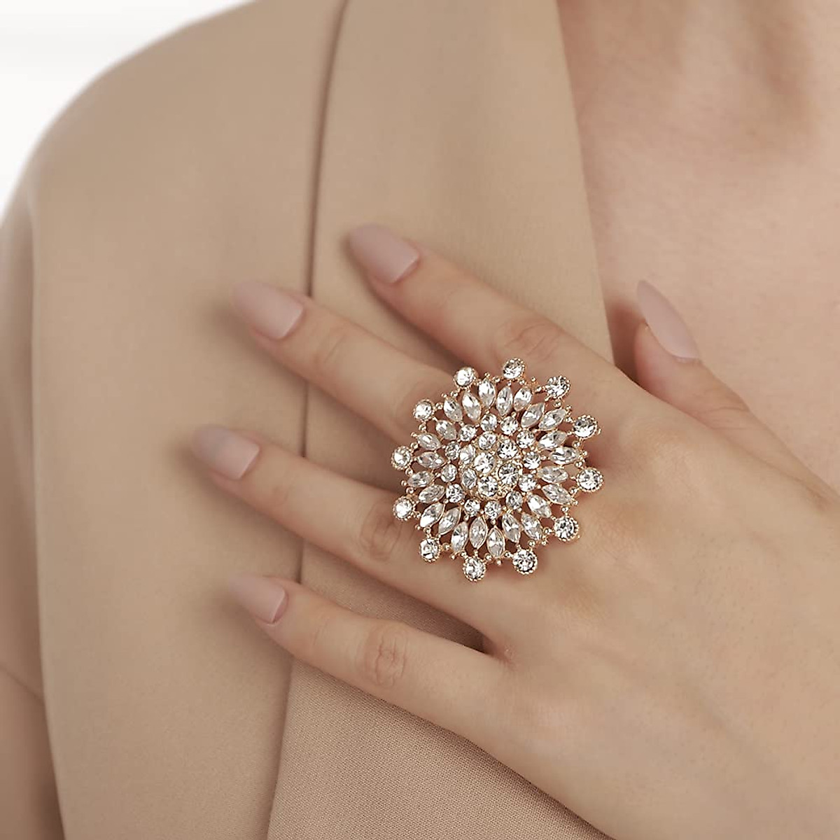 YERTTER Wedding Gold Clear Crystal Giant Ring African Women Statement Ring Rhinestone Exaggerated Cocktail Ring Vintage Rhinestone Ring for Wedding Women Girls (Gold）