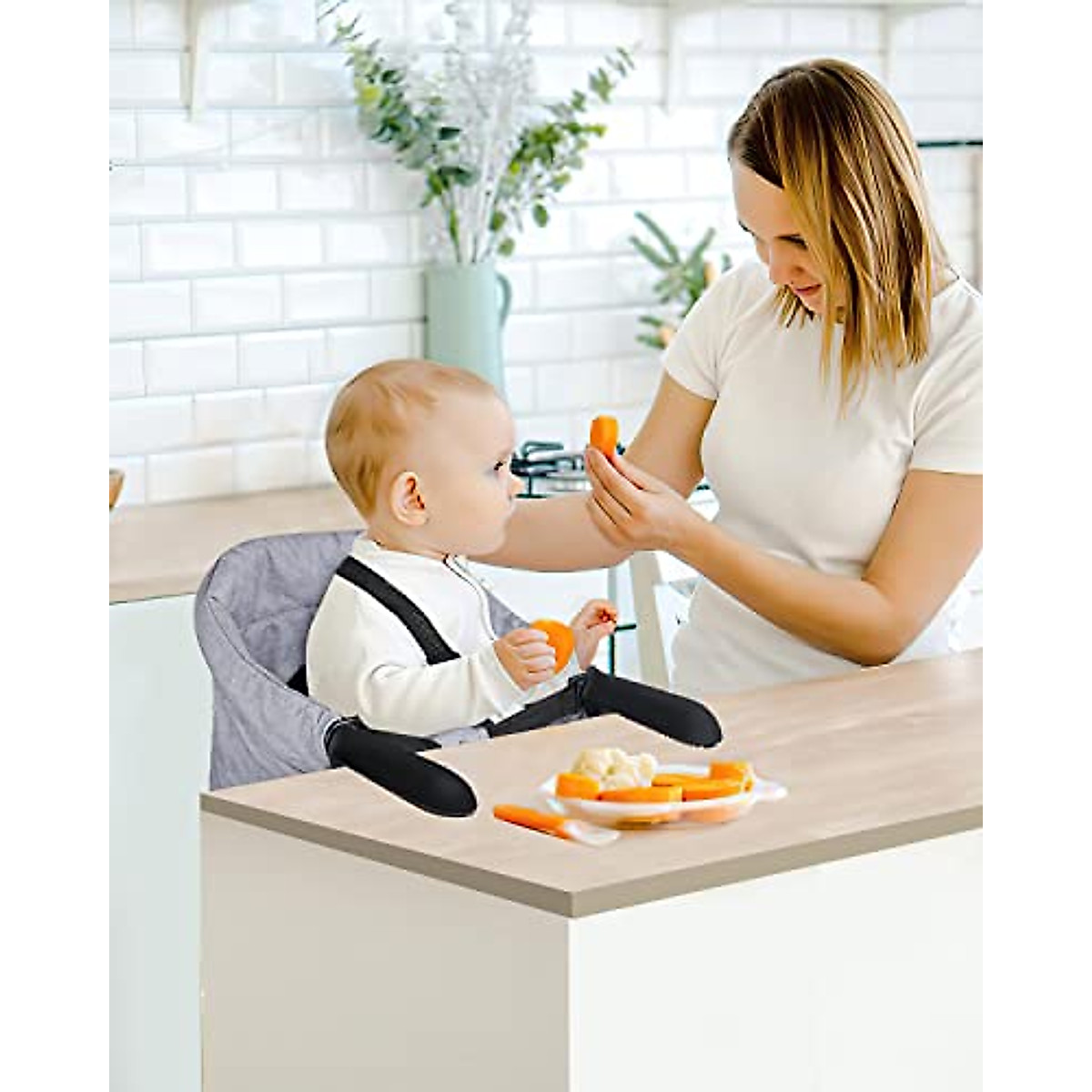 ATHRADIES Hook on High Chair with Mat, Clip on High Chairs for Babies and Toddlers, High Chair That Attaches to Table, Portable High Chair for Travel, Travel High Chair with Carrying Bag,Grey