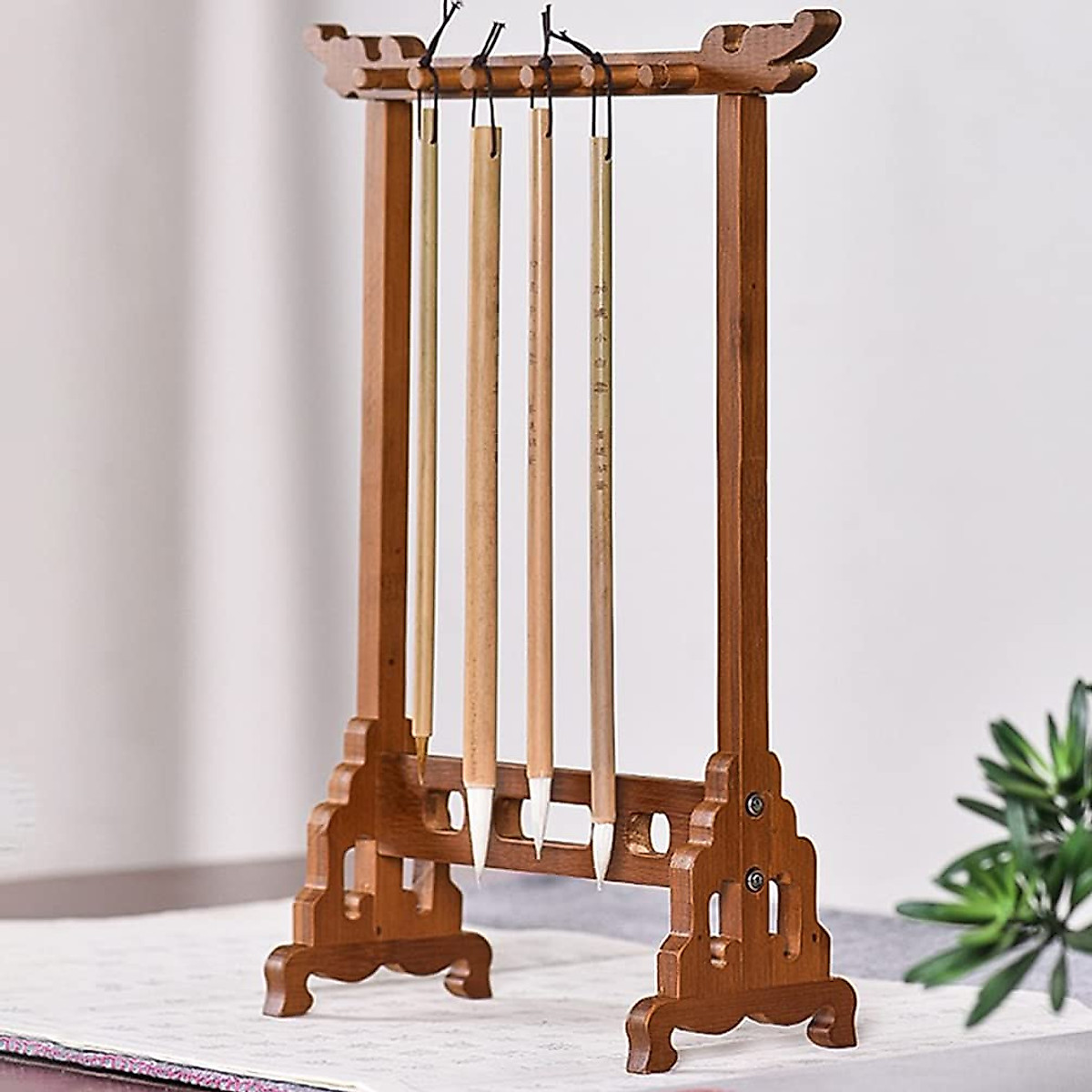 Cabilock 1 pcs Vintage Simple Bamboo Brush Hanging Pen Holder Creative Pen Rest for Students (Dragon Bamboo Brush Hanging)