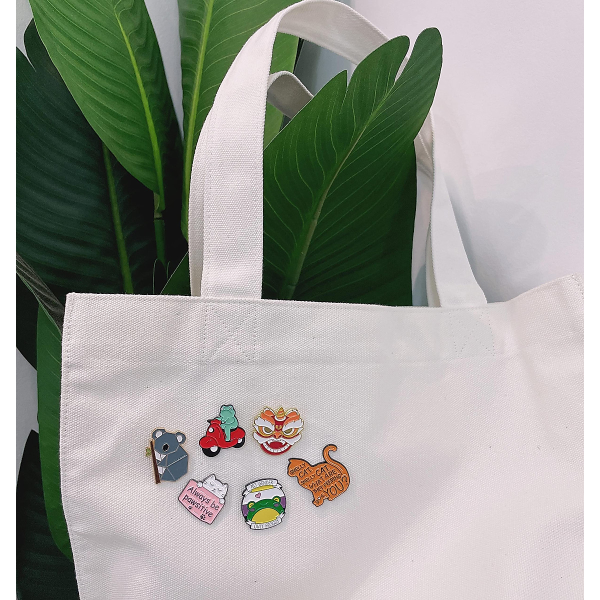 SINCCO 20 PCS Cute Enamel Backpack Pins, Funny Enamel Pins Bulk Set Cool Button Pins Aesthetic Brooch Lapel Pins Anime for Backpacks, Jackets, Hats, Kids, Girls, Gifts