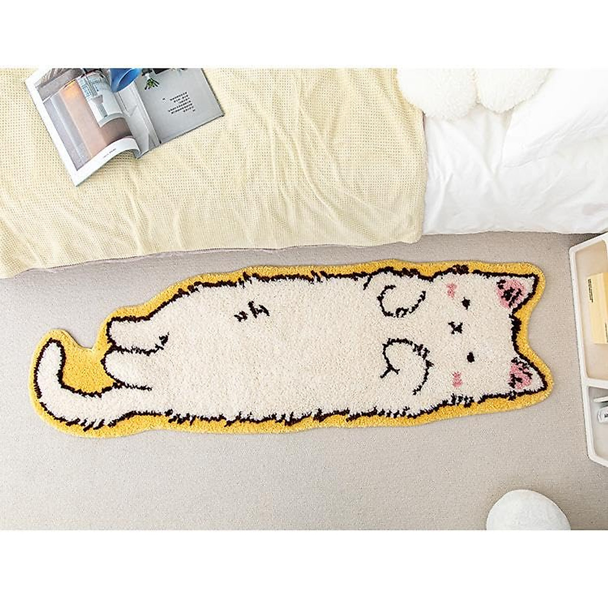 Cat Tufted Rug, Cat Shaped Rug, Irregular Shaped Rug, Fun Animal Shaped Cartoon Room Floor Mat, Soft Bedside Rug for Bedroom, Cat Doormat, Living Room Decoration (B, 40 * 80cm/15.75 * 31.49in)