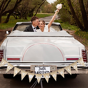 Andibro Just Married Burlap Banner, Wedding Bunting Banner Rustic Burlap Sign Decoration for Bridal Shower Engagement Wedding Party Photo Props