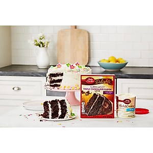 Betty Crocker Milk Chocolate Yellow Cake Mix and Cream Cheese Frosting, Variety Pack, 2 Count, Pack of 8