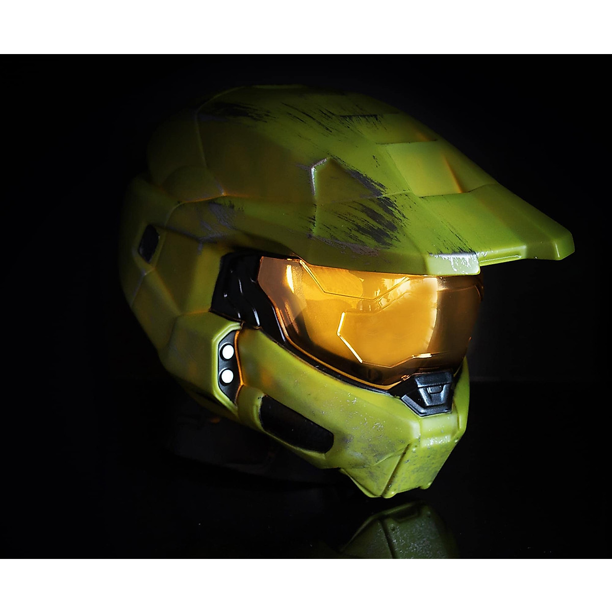 HALO Master Chief Helmet Figural Mood Light | Nightstand Table Lamp with LED Light for Bedroom, Desk, Living Room | Home Decor Kids Room Essentials | Video Game Gifts And Collectibles | 6 Inches Tall