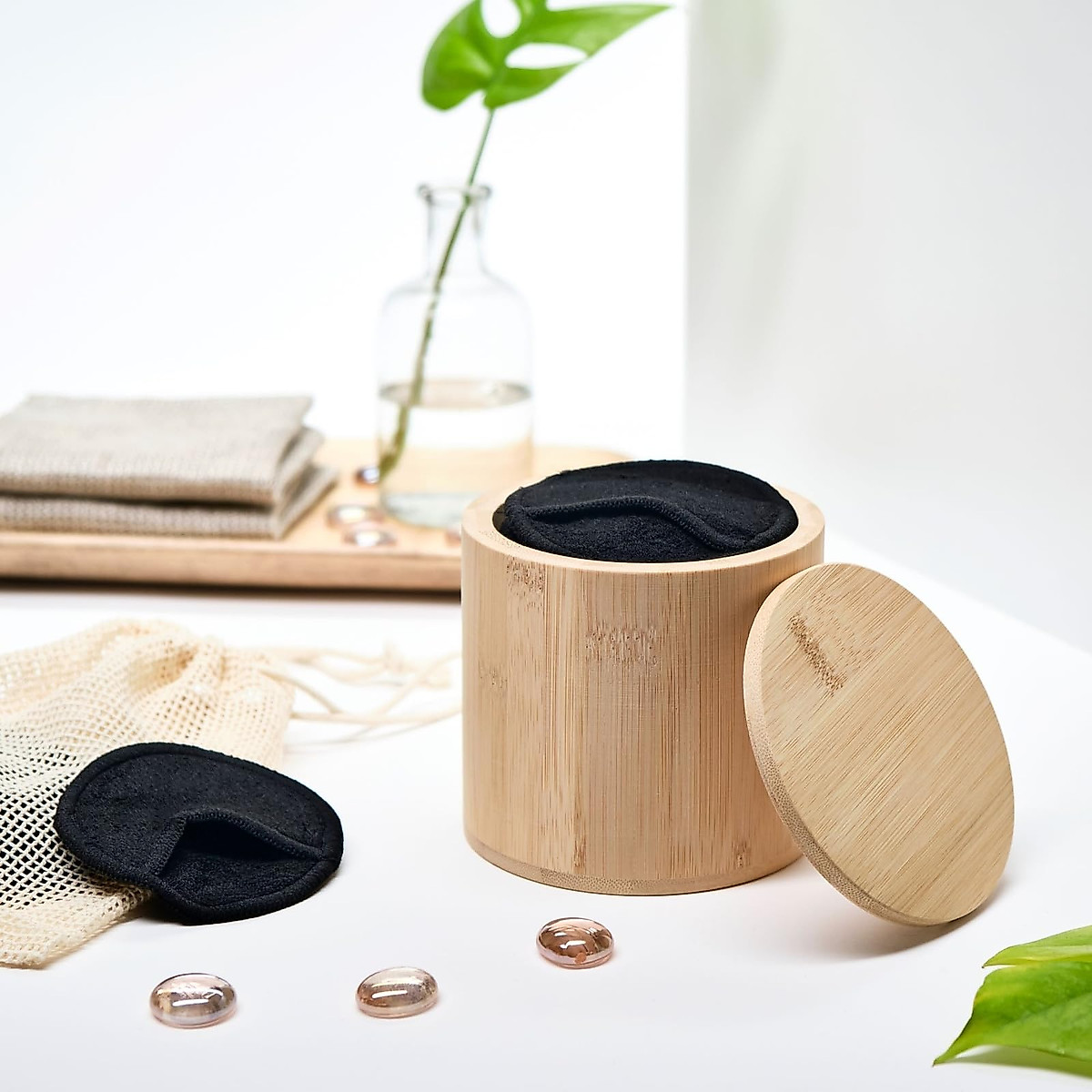 Glamlily 16 Pack Reusable Cotton Rounds for Makeup Removal with Bamboo Holder and Mesh Storage Bag (Black)