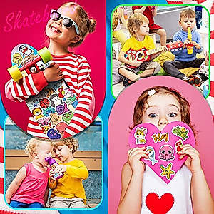 300pcs Cute Animal Stickers, Vinyl Animal Stickers for Kids, Girls, Boys, Zoo Farm Animal Stickers for Water Bottles, Laptop, Stickers Decals Gift for Teens