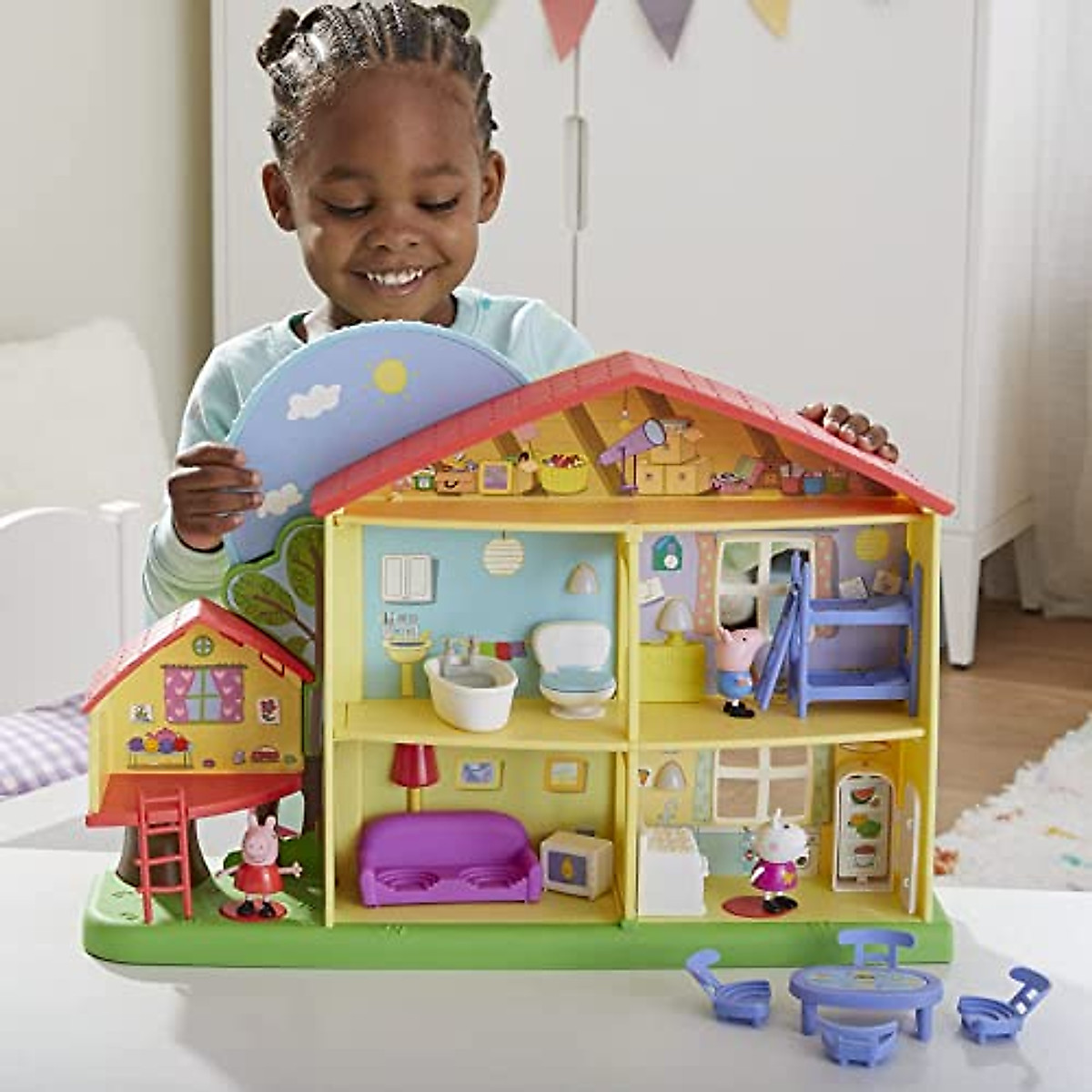 Peppa Pig F2188 Peppa's Speelhuis, Van Opstaan tot naar Bed Gaan speelmomenten voor peuters met gesproken zinnetjes, Licht en geluiden. Geschikt vanaf 3 jaar.,Multi kleuren