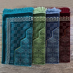 Modefa Turkish Islamic Prayer Rug - Comfortable Muslim Praying Mat for Men & Women - Soft Velvet Janamaz Praying Carpet - Ramadan or Eid Gift - with Kufi & Beads - Lux Plush Geometric Mihrab (Red)