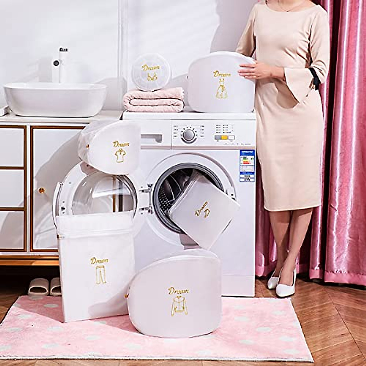 YUNHEGONG 6 Pack Delicates Mesh Laundry Bags,Reusable and Durable Mesh Wash Bags for Delicates Blouse, Hosiery, Underwear, Bra, Lingerie, Baby Clothes (6 pack, white)