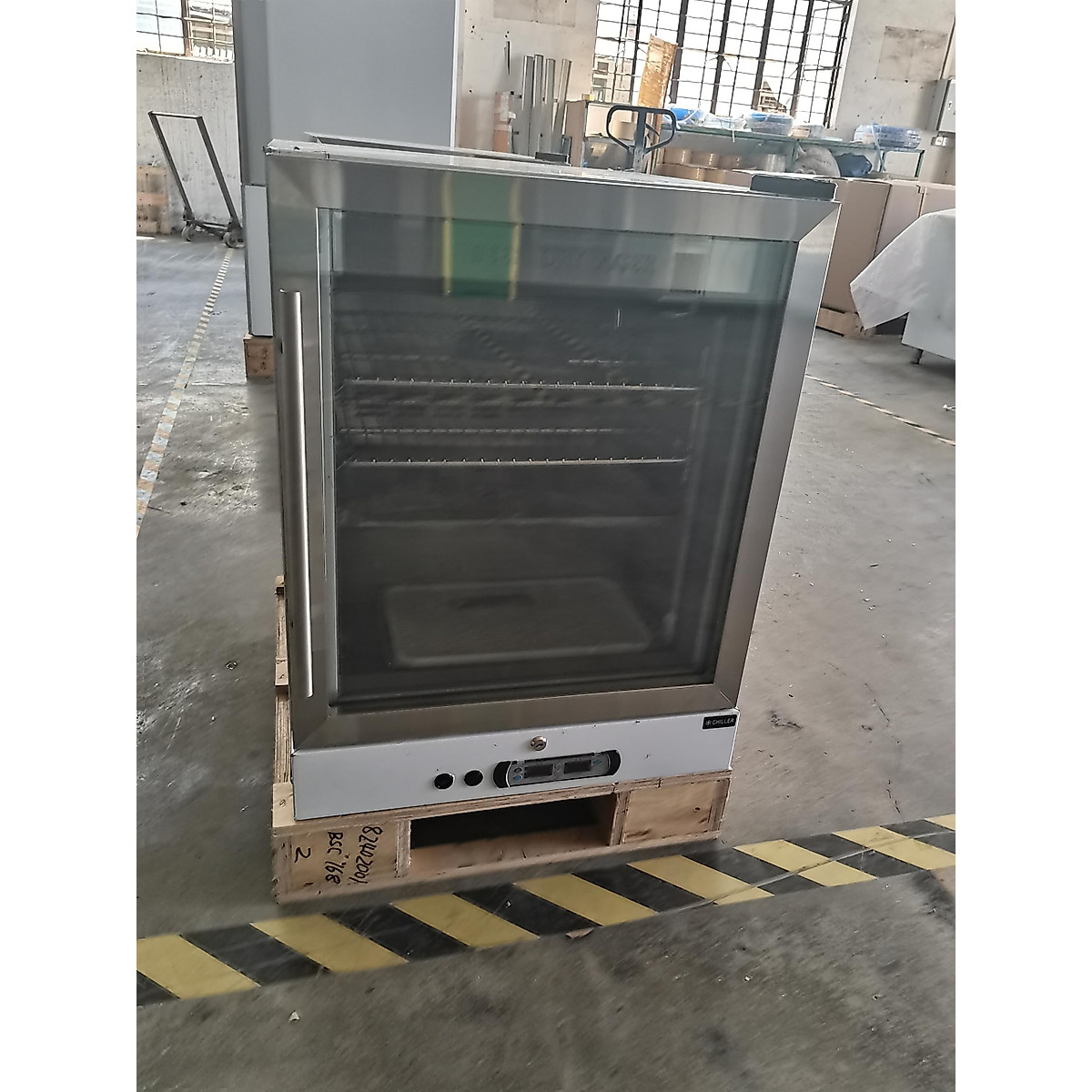 Kolice Commercial Beef Aging Showcase Freezer, Dry Aging Beef Fridge and Cabinet, Steak Aging Machine,Commercial Steak Ager-168L, 3 Tiers,Temperature Range: -5℃~ to 10℃ (23℉ to 50℉)