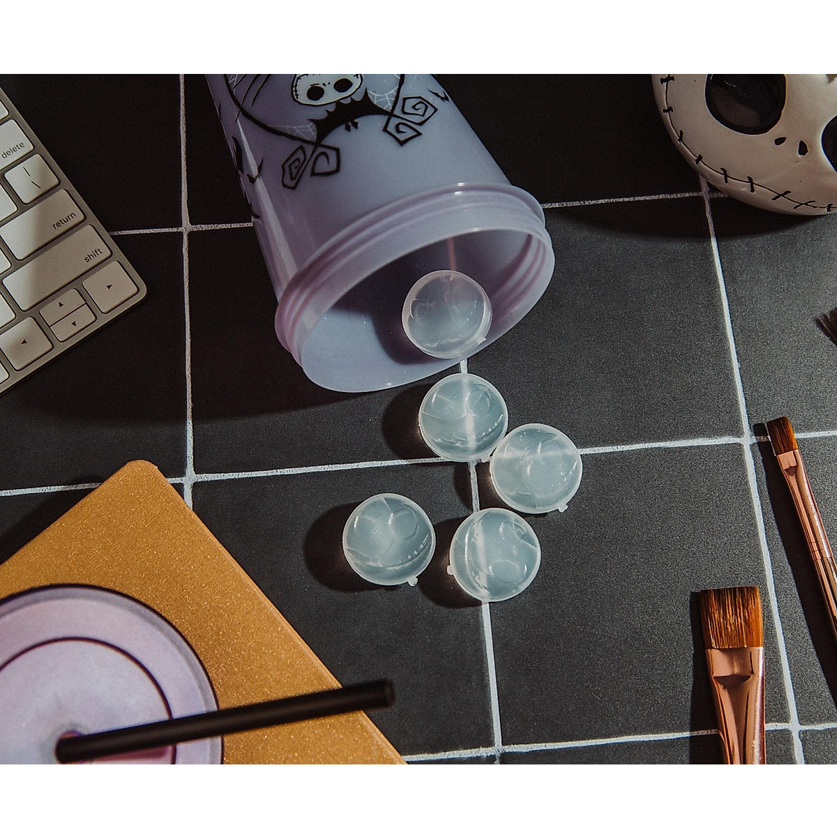 Toynk Disney The Nightmare Before Christmas Jack Skellington Color-Changing Plastic Travel Tumbler | Includes Reusable Straw, Leak-Resistant Lid, Fake Ice Cubes | Holds 24 Ounces