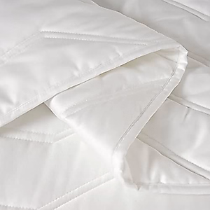 DOWN HOME Satin Silky Lightweight 3 Pieces Quilt Set Coverlet Set Modern Classic Quilting Pattern for All Season Super Soft and Silky Full Queen 88x92inch White