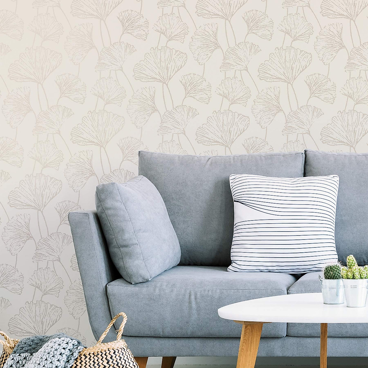 NuWallpaper NUS3578 Silver Hikarigaoka Peel & Stick Wallpaper, Metallic