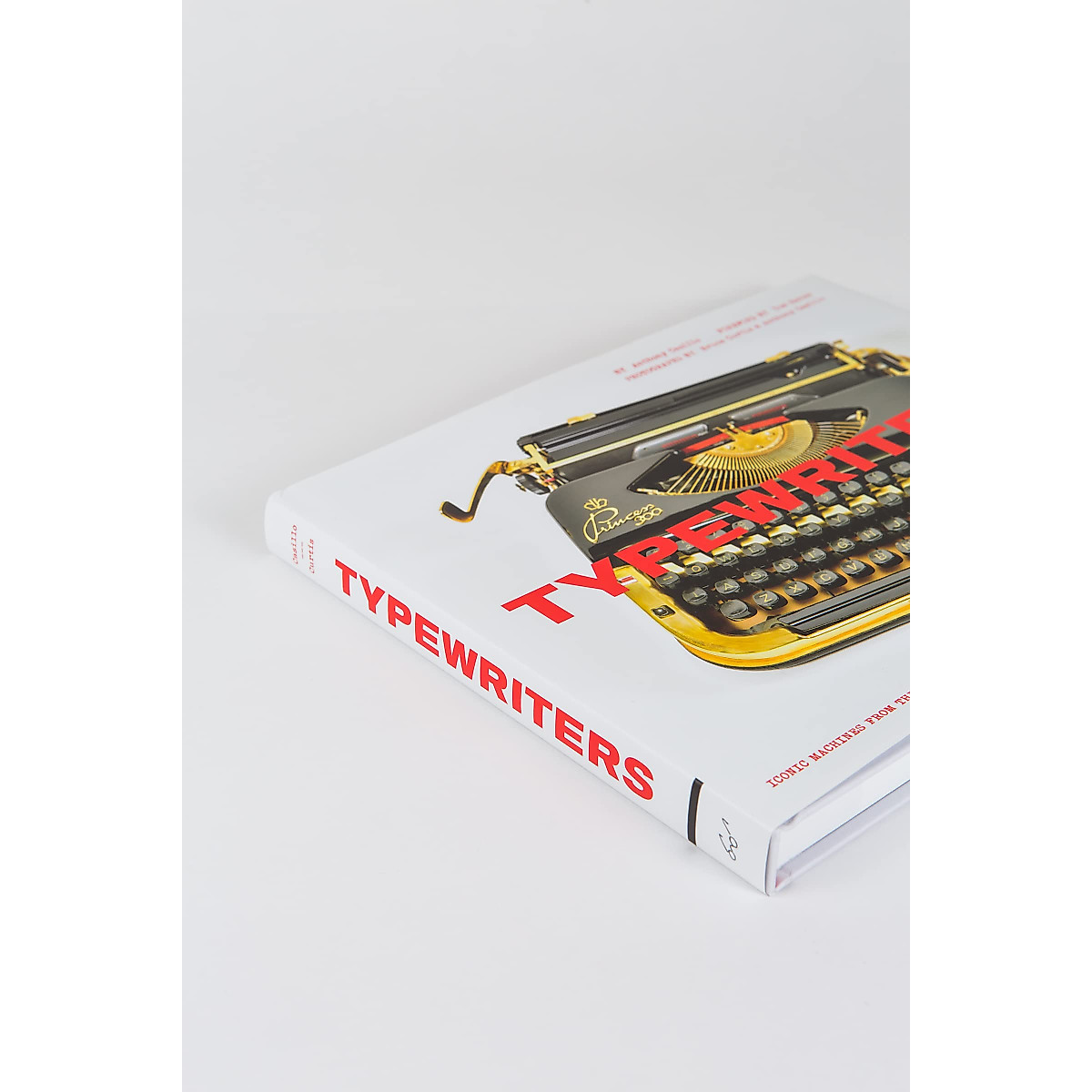 Typewriters: Iconic Machines from the Golden Age of Mechanical Writing (Writers Books, Gifts for Writers, Old-School Typewriters)
