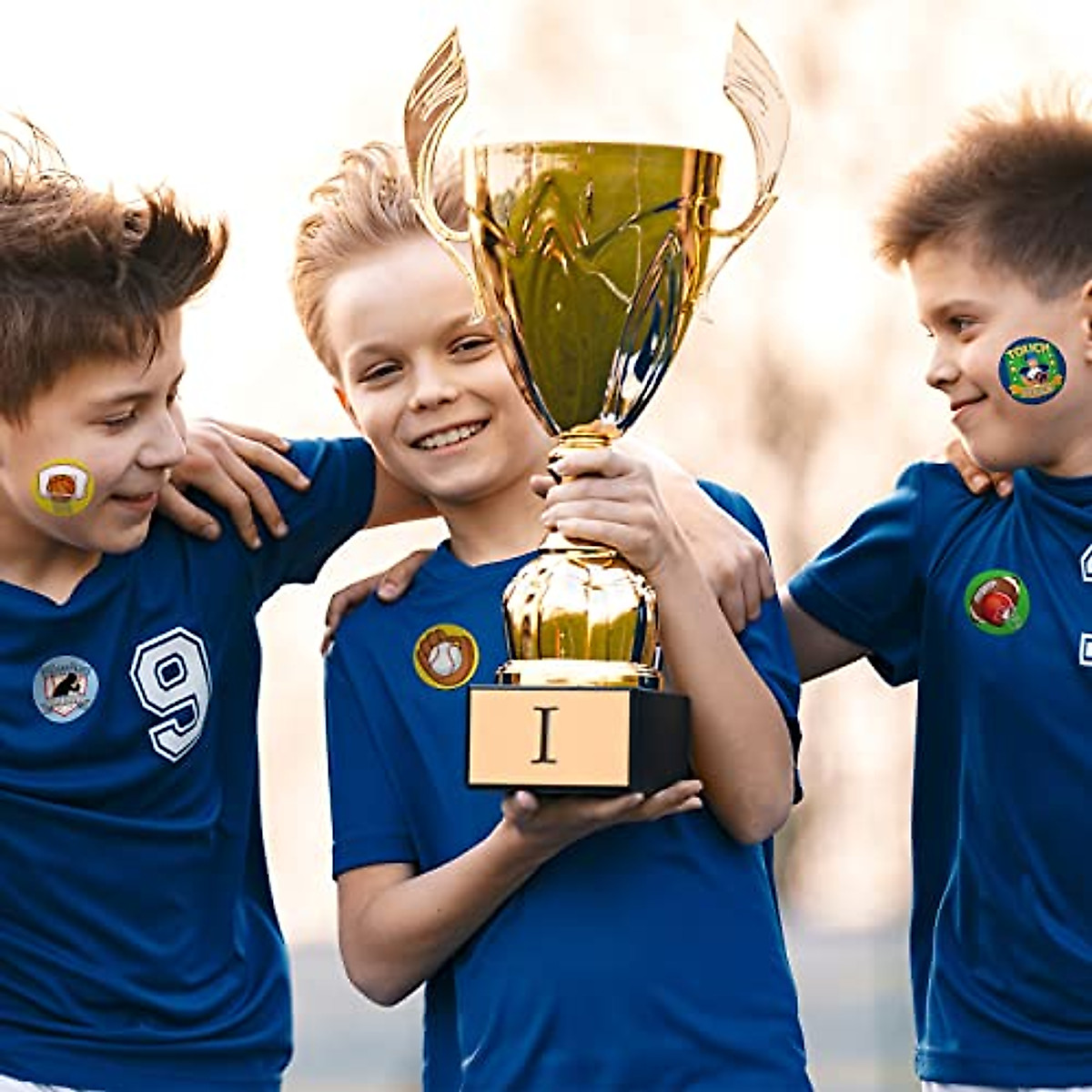 500 Pcs Sports Roll Stickers for Laptop Scrapbook Skateboard Luggage Helmet, Football Soccer Baseball Basketball Decals School Rewards for Kids Teens Adults Party Favors 8 Designs (Mixed Balls)