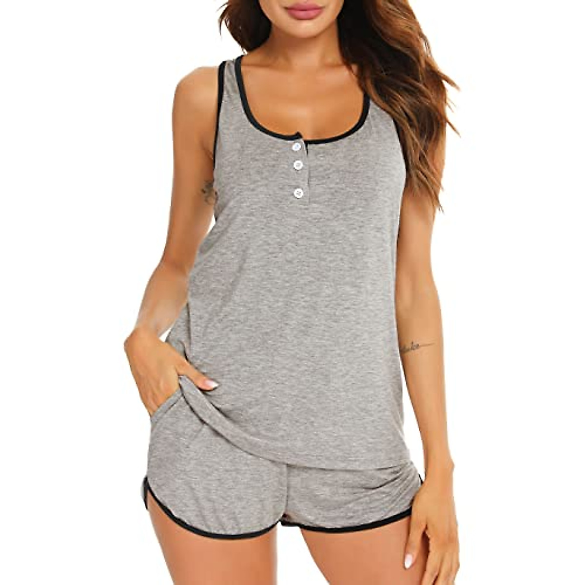 Vlazom Women's Pajama Short Set Soft Sweetness Cami Pj's Sets Tank Top Shorts Sleepwear Set with Pockets