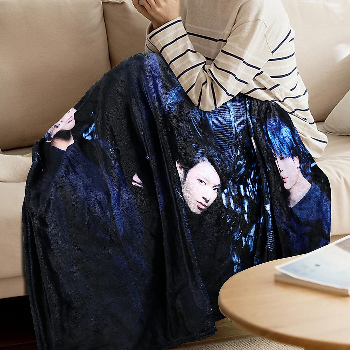 Kpop Blankets Bangtan - Soft Blanket Ultra Cozy Plush Warm Lightweight Hypoallergenic Black Throw Gifts Merchandise Anti-pilling Flannel 50x60 in