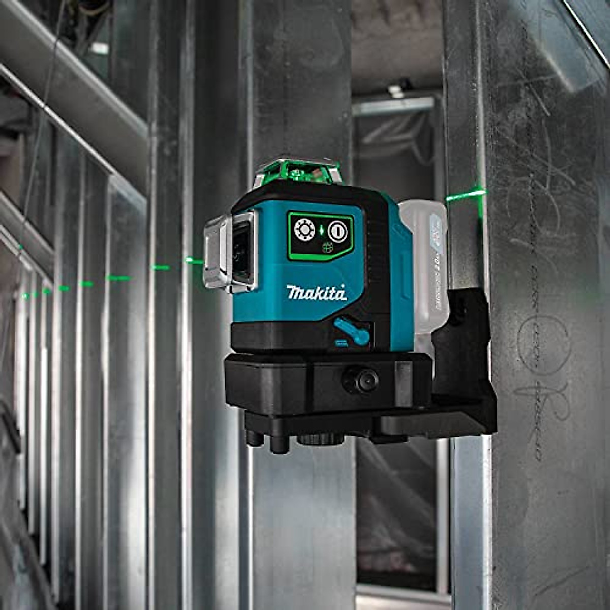 Makita SK700GD 12V max CXT® Lithium-Ion Cordless Self-Leveling 360° 3-Plane Green Laser, Class II, 510-530 nm, 2 mW, Tool Only