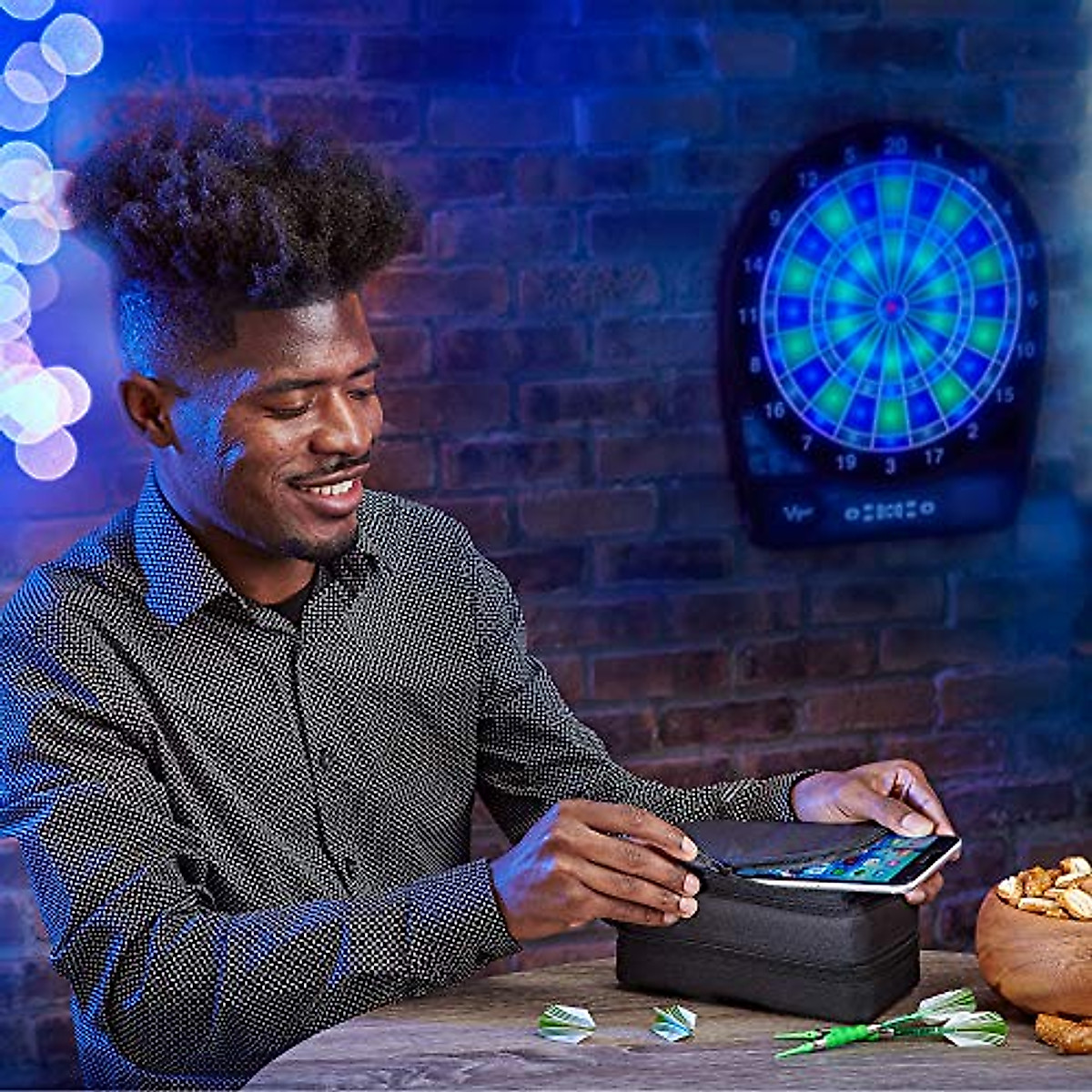 Casemaster by GLD Products Casemaster Plazma Pro Dart Case with Black Zipper and Phone Pocket