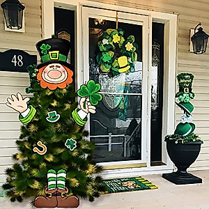 Auirre St Patricks Day Leprechaun Christmas Tree Topper Head Arms and Legs, Luck Shamrock Clover Decorative Tree Ornaments Decor, Irish Holiday Indoor Home Decorations Party Supplies