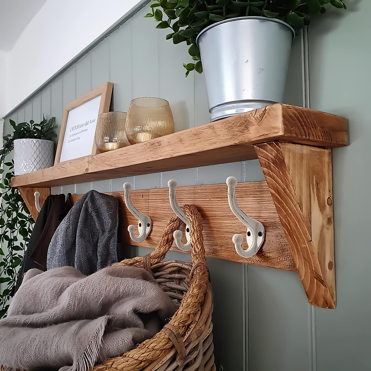 rumdraw Vintage Wall Mount Iron Hooks (Distressed White, Set of 5) for Coats ，Towels，Bags， Hats