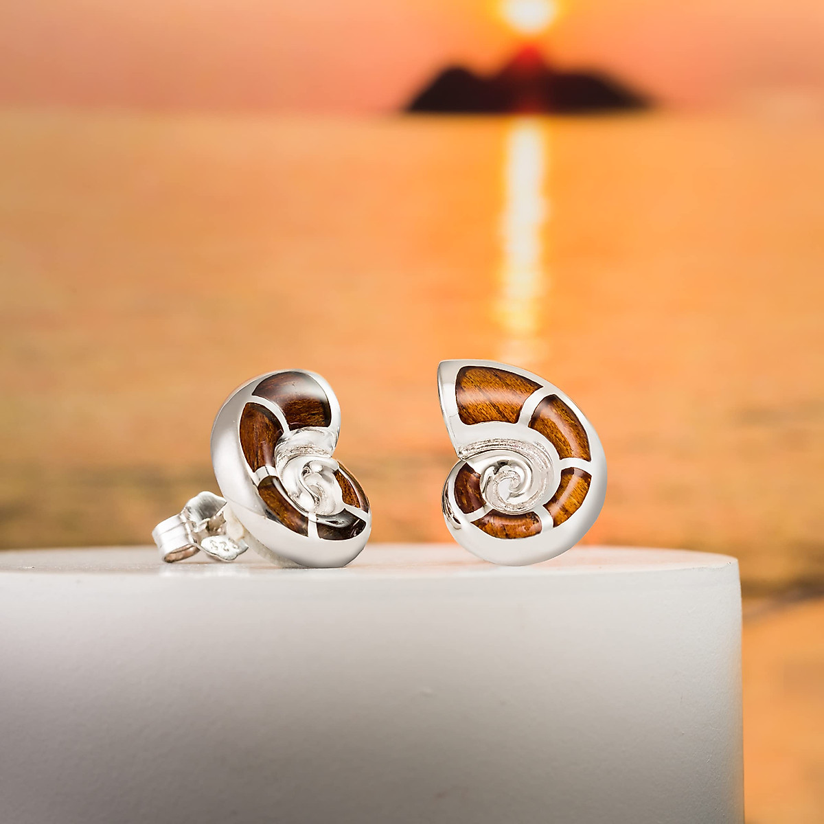 925 Sterling Silver Hawaiian Koa Wood Inlay Nautilus Sea Shell Stud Earrings, Hawaii Ocean Jewelry, Nickle Free Hypoallergenic for Sensitive Skin
