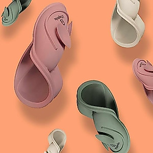 littlepanda Suction Plates for Toddlers and Babies 100% Silicone Divided Plates for Kids Baby Led Weaning Supplies Microwave & Dishwasher and Oven Safe Toddler Plates 3 Pack