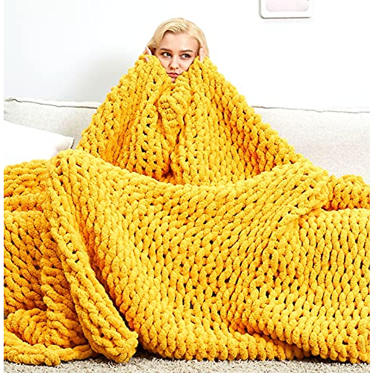 APIXO Chunky Knit Blanket Chenille Throw 60''x 80''- Tight Braided Thick Cable Knit Throw for Sofa or Bed - 100% Hand Made Chenille Weighted Blanket, Ginger-152x200cm