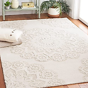 Safavieh Blossom Collection 6' x 6' Square Ivory/Grey BLM108F Handmade Medallion Wool Area Rug
