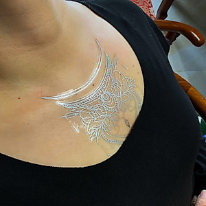 Roarhowl Metallic sparkle temporary tattoos, gold, silver, suitable for all skin tones (silvery 4)