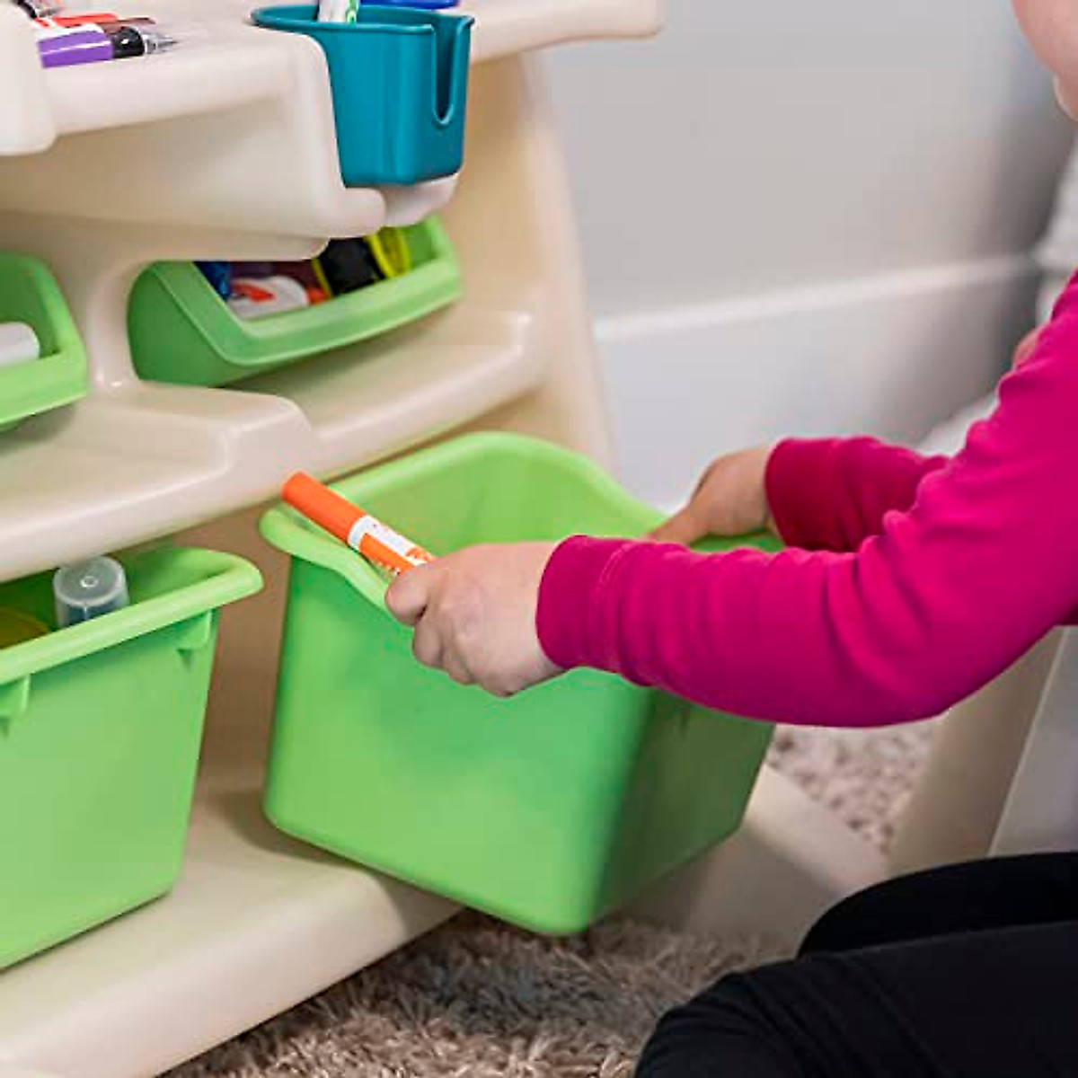 Step2 Flip and Doodle Desk with Stool Easel